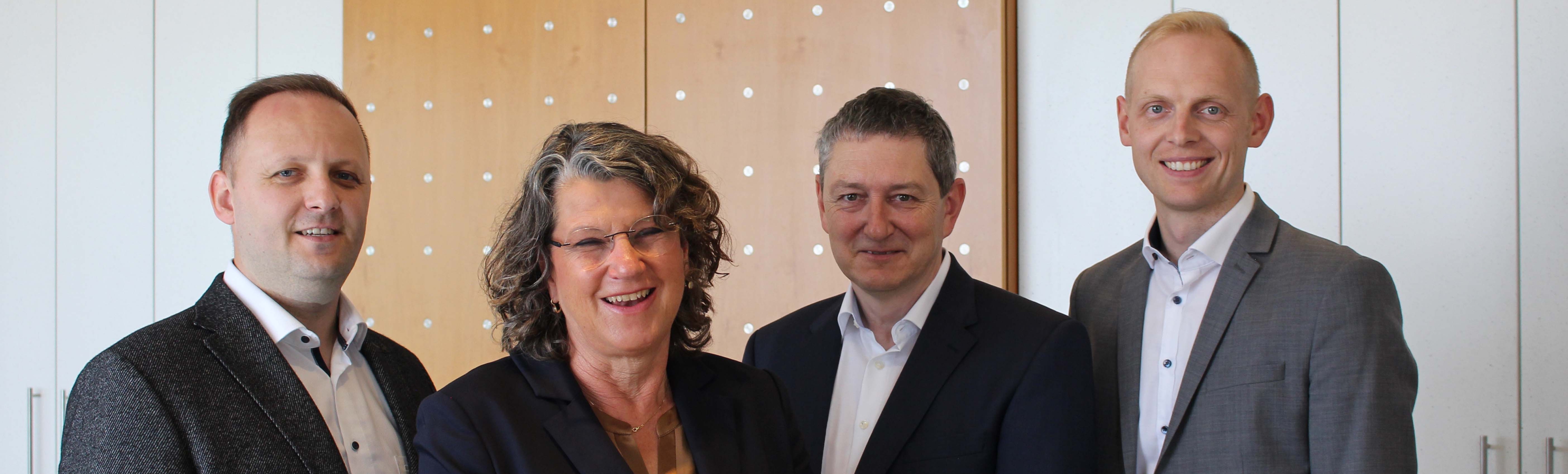 Hier gehts lang zum Präzisionsteilehersteller | LILLICH